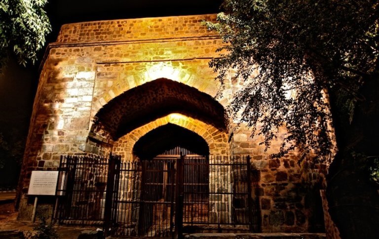 21 Haunted Places in Delhi That Will Scare The Living Soul Out of You